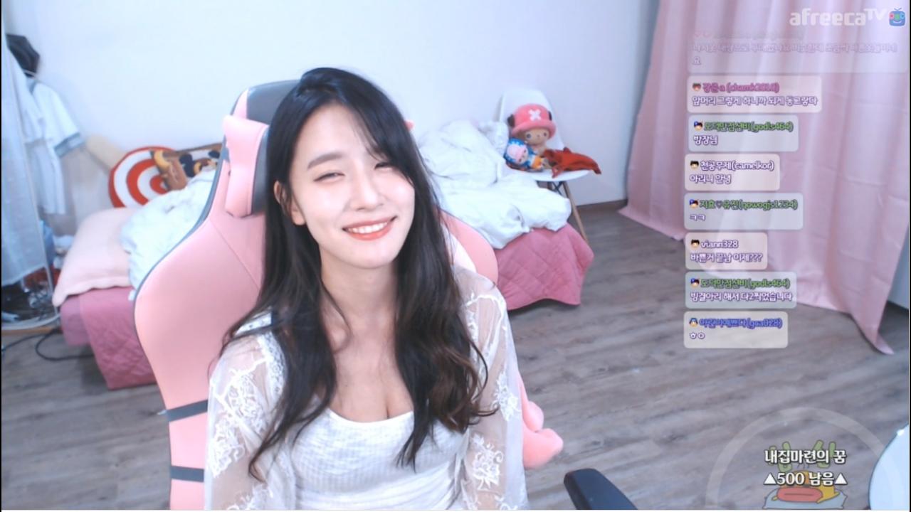 [생]이아린] 추석날 밤 홀로 자기전 롤 LOL | SOOP VOD