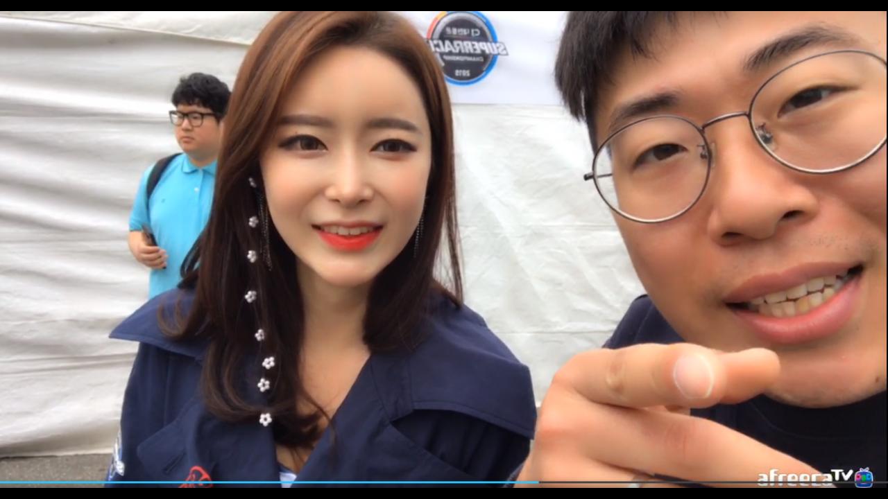 cj슈퍼레이스 레이싱모델 구경갑니다 | SOOP VOD