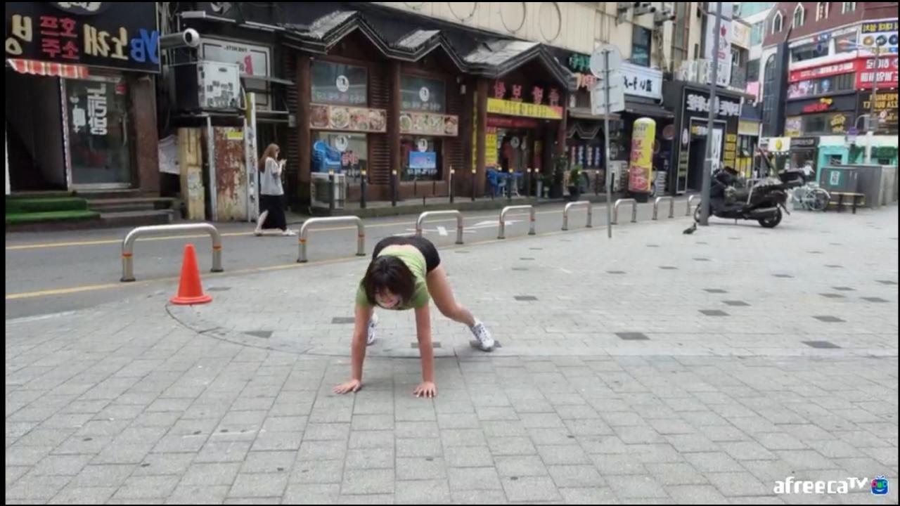 F하루 변신하면 다디져따 머리붙이러왔어요~~용격단 용스 씨건 권성호 동탁 호동 배콩 신입여캠 육덕 엽캠 트월킹 댄스