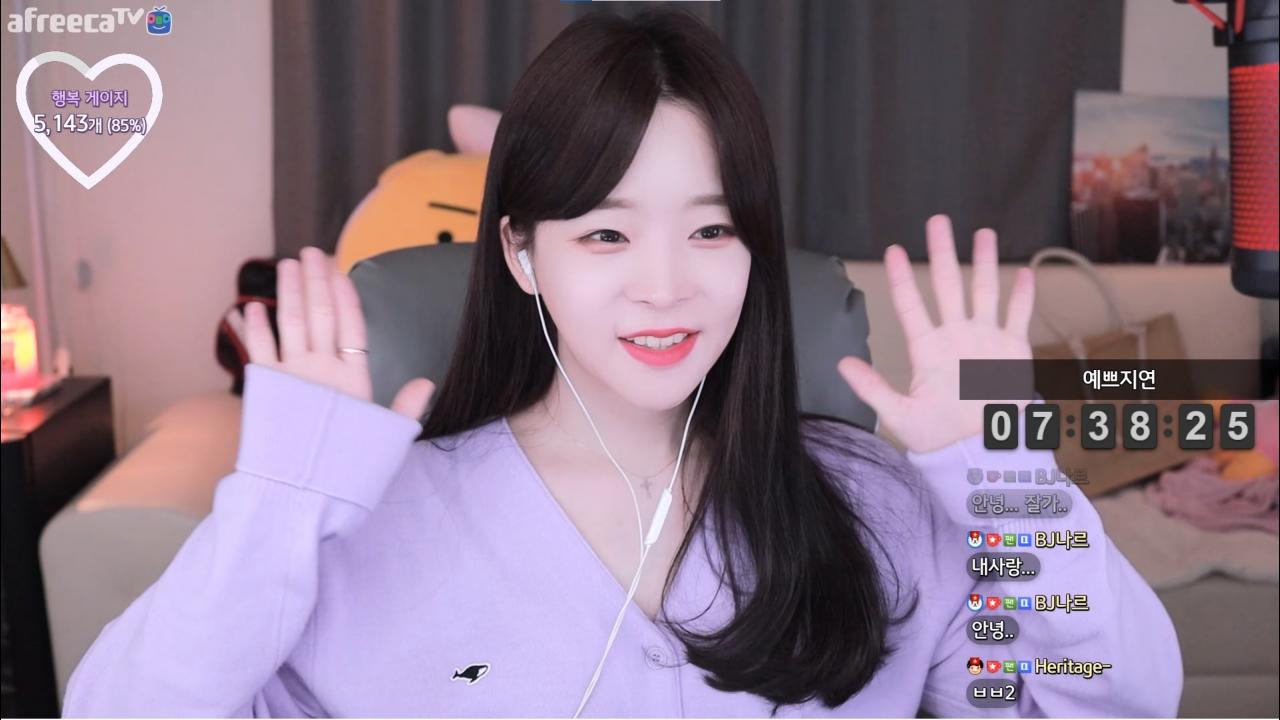 [롤여BJ] 85일 잠깐 소오토오오오오옹 시이간 > 3