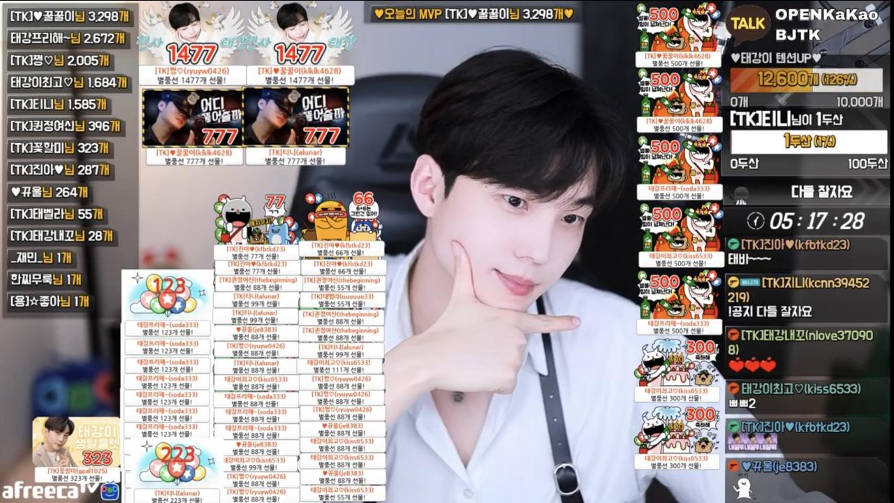섹시를 원하는자♥아이돌출신 섹시댄스맛집♥ 123개댄스룰렛♥신입남캠dslr 존잘섹시얼평소통사다리뽑기코카인