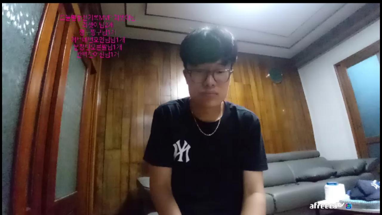 2부 야브집 오후 저녁방송 야구보면서 무료타로 고민타로 띠사주 너의운세 봐줍니다 스티커 별풍선 애드별룬 팬가입 처음오신분들 와