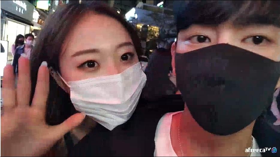 잘생긴 김인호를 본 21살녀 찐반응 (무용과, 스킨쉽, 빽허그) | SOOP VOD