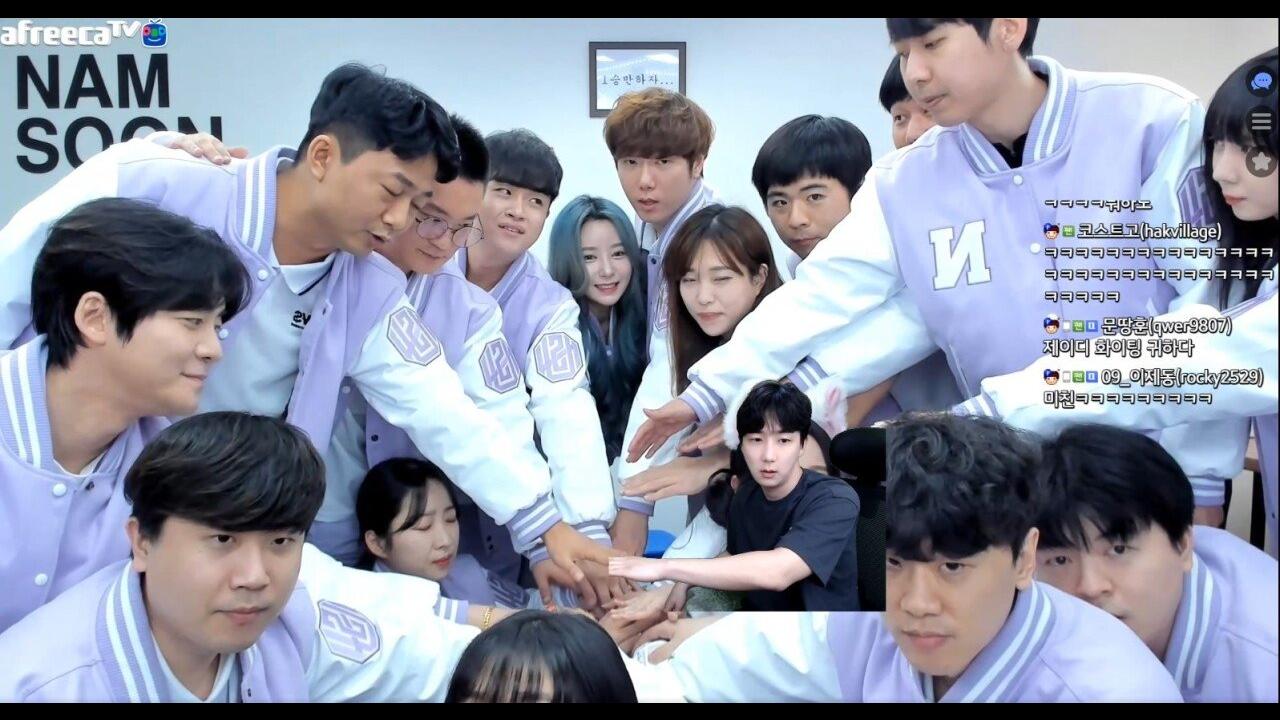 [클립]NSU와 같이 화이팅 외치는 이제동 ㅋㅋㅋㅋ | SOOP VOD