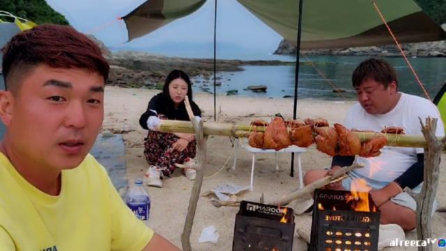 무인도 50일차 직접 잡은 비둘기 구이 섬총사표류기 자급자족 개고생 노숙 돼한시대 X 또영이 시골 먹방 아프리카tv Vod