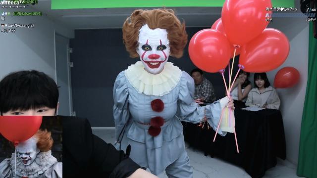 [클립] 오유민 - 페니 와이즈 feat 무서움 주의 (케크루 19금 섹시 코스프레 2화) | 아프리카TV VOD