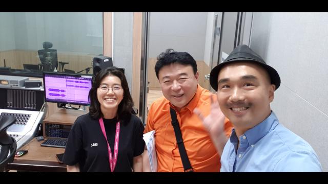 생) EBS 이브닝 스페셜 제작현장 with 김대균토익킹 | SOOP VOD