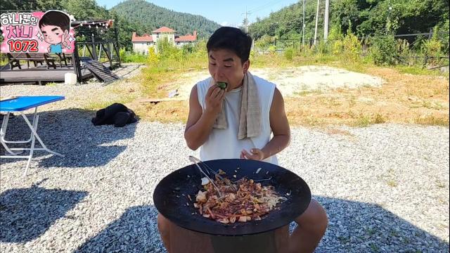 기상천외 솥뚜껑 낚지볶음이 수육을 만나면 레든더리 요리 전남 여수 순천 시골 먹방 힐링 여행 아프리카tv Vod