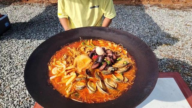 전남 여수 역사의 명물 솥뚜껑 해물삼합 문어 전복 관자 차돌박이 시골 먹방 여행 힐링 순천 쿡방 아프리카tv Vod