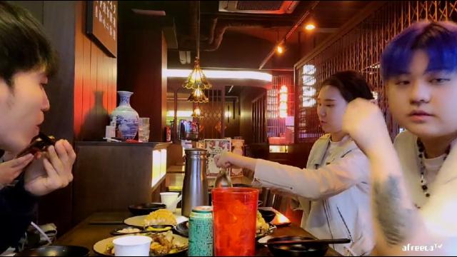 패션아티스트 블루 10월초 올만 월요 망고택x종민형 뒤늦게 임뚜 합류 철산 합방 야외방송 리액션큰손환영맞즐맞팬맞추레전드