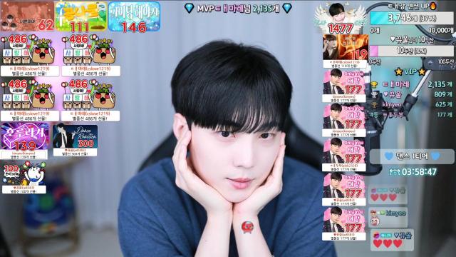 신입남캠 💙섹시클럽💙💛댄스1티어맛집💛10개팬갑퀵뷰 아이돌출신존잘팝핀귀인리액션소통맞즐뽑기리액션룰렛역팬남캠
