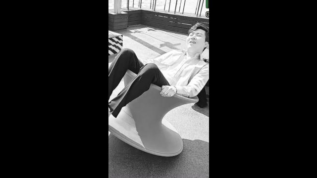 멋대루 🎼이 나이먹도록ㅠ팽이타는중 캐치 설씨산업 부산여행1일차 아프리카tv Vod
