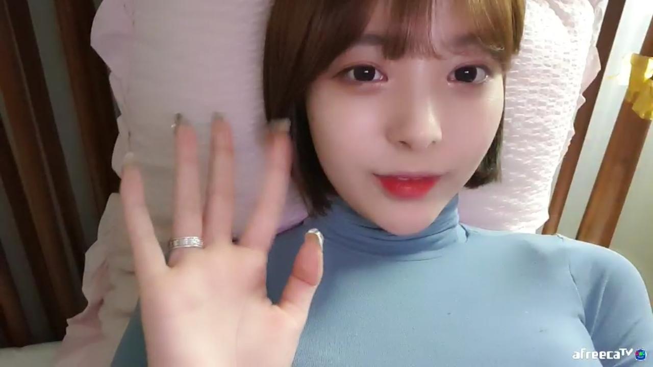 [클립]신입여캠 하은 20살 시스루 뽑기100개 | SOOP VOD