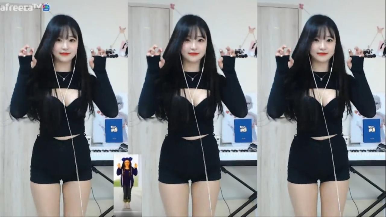 클립 🐻🐼민정베어 민덩이누나🐼🐻미드 티셔츠 ㅗㅜㅑ ㅗㅜㅑ ♥ 아프리카전자녀오토바이트월킹고양이사쿠란보발충검스 박민정♥️