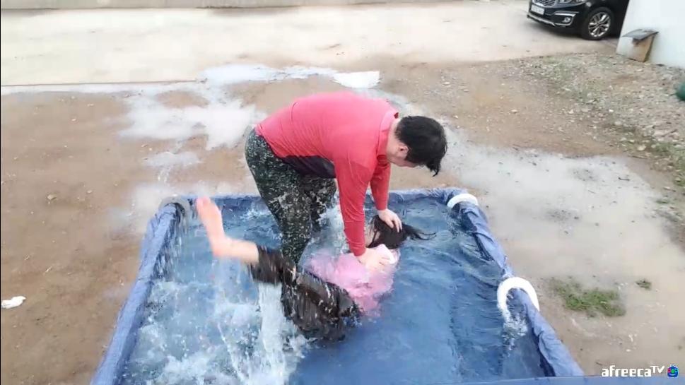 [클립]봉준 토마토 강제잠수 ㅋㅋ / 케이x김봉준x킹기훈 K3 슬기로운 폐급 생활 @.@ | SOOP VOD