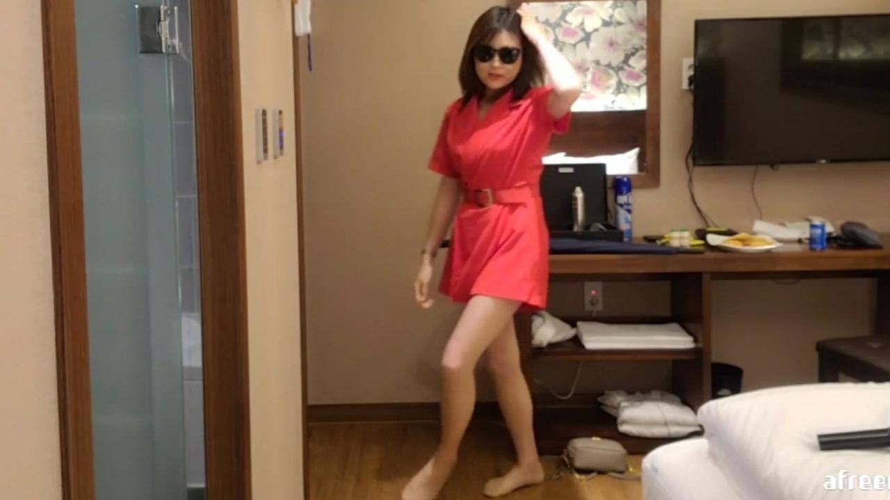 클립 Againandagain 유비누나생머니게임 부산 먹방여행 복불복룰렛 돌발미션 대환영♥︎ 트월킹고양이발충오토바이사쿠란보