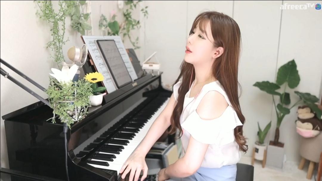 🎶루나별피아노🌹매드 몬스터 Mine Rudolph 🌹유튜브 세레나피아노 구독 좋아요는 제작자의 힘이 됩니다 🎶 아프리카tv Vod