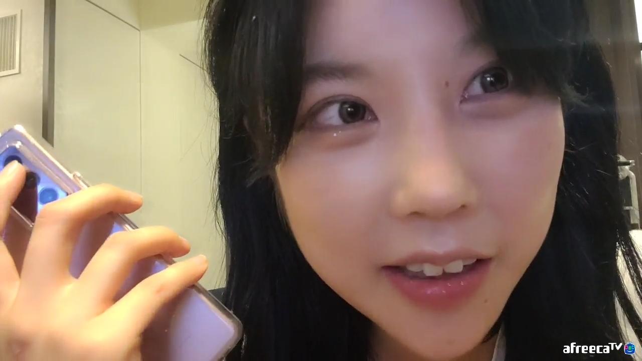 클립 👨‍🏫남순오빠와 전화통화📞덕자누나👩‍🌾강된장덕자 서울입성 덕자전성시대xns남순 제로투트월킹고양이오토바이사쿠란보 덕자전성