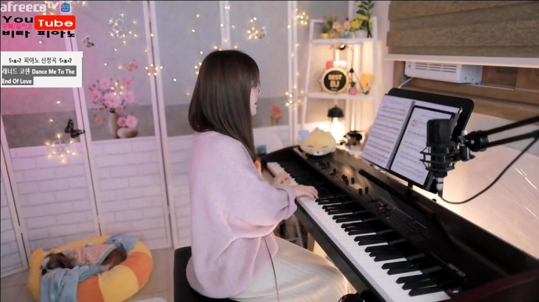 🎶비타피아노🎅 레너드 코헨 Dance Me To The End Of Love 🎅유튜브 비타피아노 구독 좋아요는 제작자의 힘이