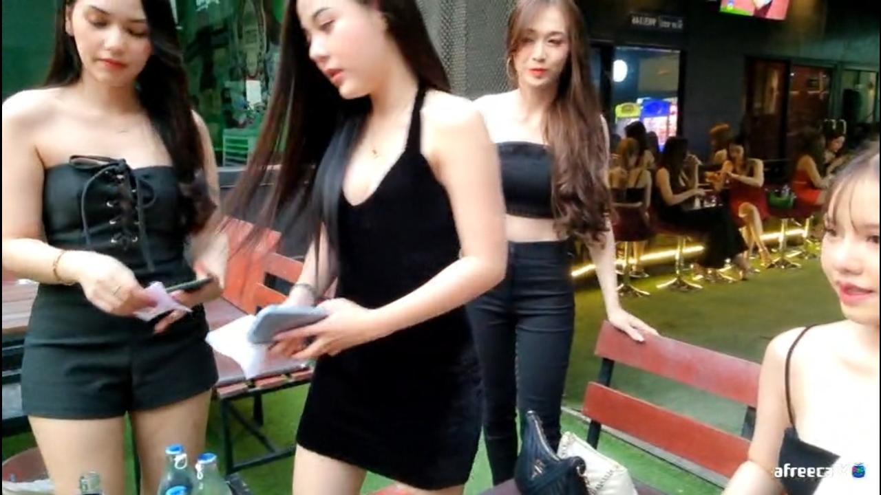 만실장 🔞😍유이 리사 전신샷🤭🔞태국 만엔터 꽃을 피우다 황금기 맴버 미녀 100명 서빙보는 핫 플레이스ㅜㅜ 해외 코믹