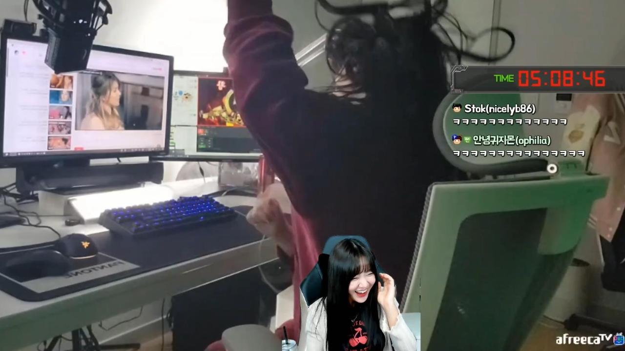 클립 앵지 우승 리액션 뒷캠버전 보는 오세블리 ㅋㅋㅋ Soop Vod