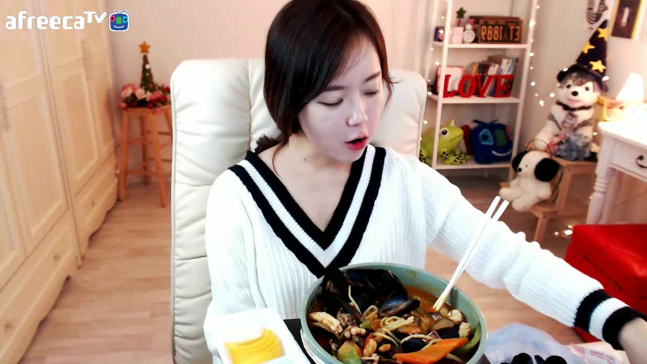 Bj한나♥ 신년회 숙취엔 삼선짬뽕 먹방 아프리카tv Vod
