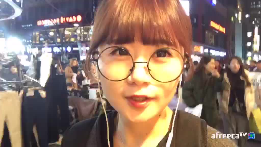 일본인BJ유이 명동에서 나를 찾아라 | SOOP VOD