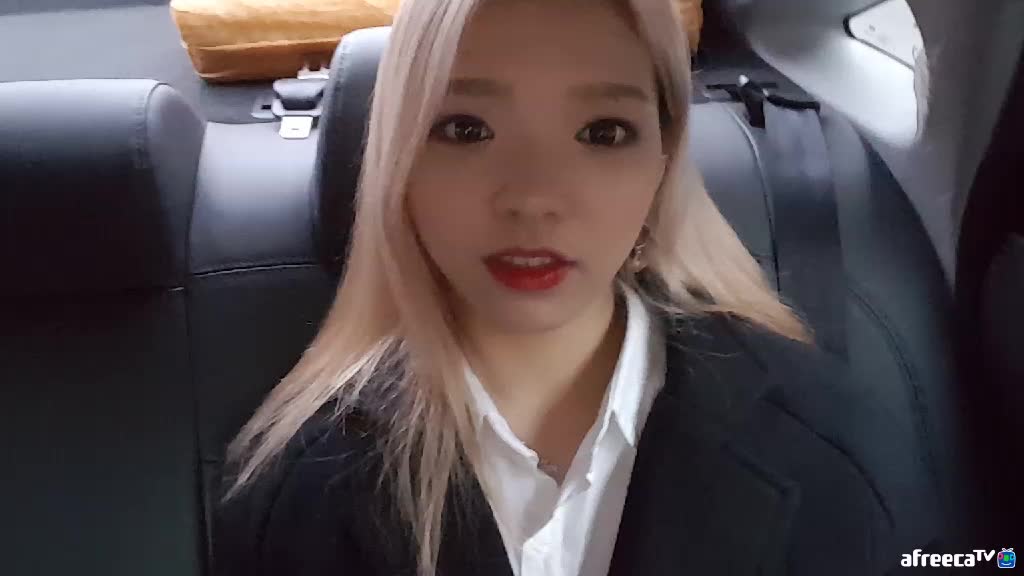 유은 결혼식 잘 갔다왔어요ㅠㅠ 잠깐만 방송 | SOOP VOD