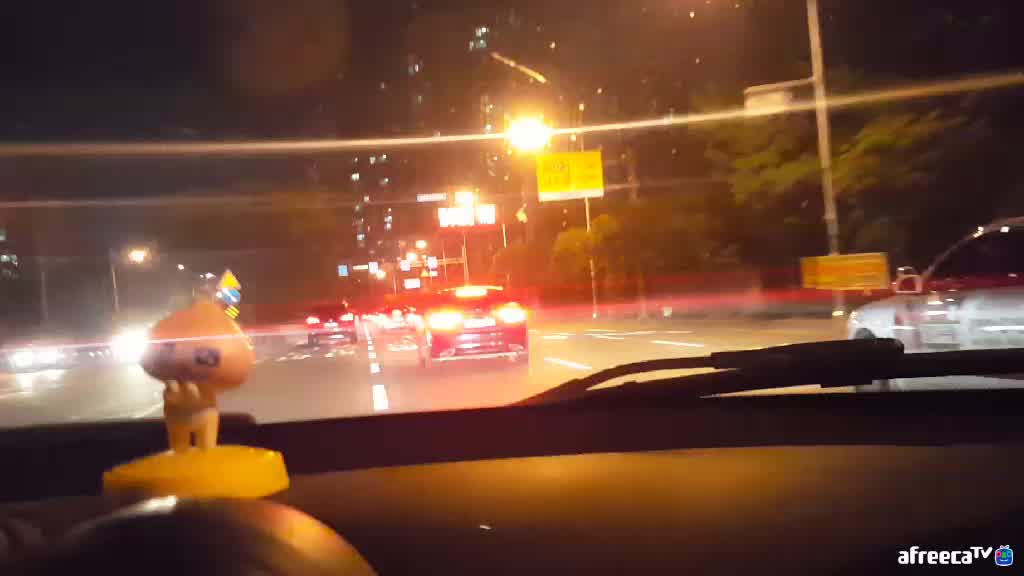 옥정♥부산♥광안리♥먹방♥해운대♥볼링♥직캠♥신입여캠♥힐링라디오♥애니음악♥퀵뷰이벤트♥ Asmr노래오빠야축구야구요리왕비룡