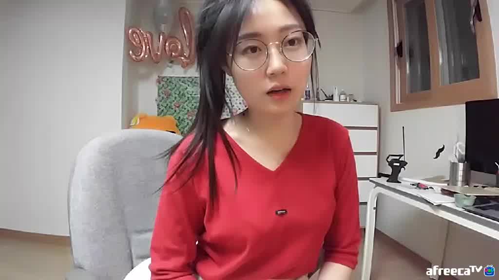 빨간맛 핫하다 도유 신입여캠 doyouq3전데 | SOOP VOD