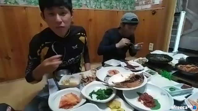 덩덩여성앵글러 두분 출발 그 때 그 곳 전남영광배스낚시 중량 퀵뷰 한달 낭만 감성캠핑 먹방 남캠 아프리카tv Vod