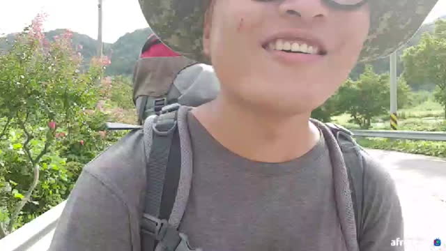 자연인소프트 현실배그 실사판 파밍 광주에서 부산까지 걸어가기 10일미션 국토대장정 2일차 현재 순천가는중 빨무신입남캠먹방소통