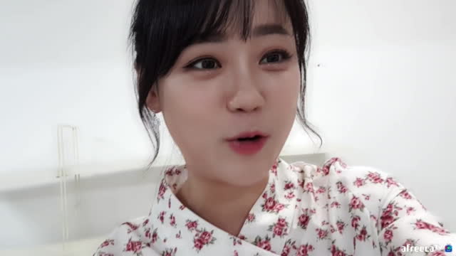 BJ한나♡EBS카메라테스트 잘마치고 왔어요~ | 아프리카TV VOD