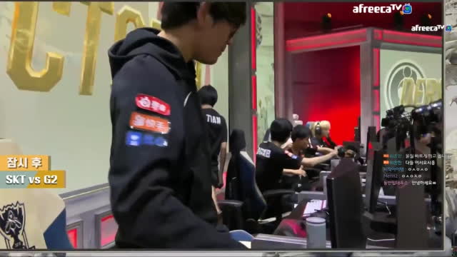 [생]]]]]BJ흔한의 SKT:G2 롤드컵 마타선수 등장!! 제발요 lol롤 | SOOP VOD