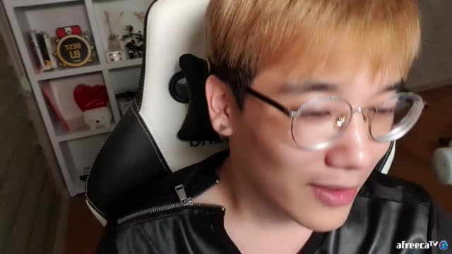 자기전 오늘팬가입 퀵뷰 새벽고민들어줌 남캠여캠먹방여행감사한국인낚시뉴스서울세나개펫방 아프리카tv Vod