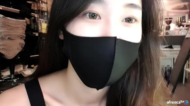 신입92일차 D 43 등 유산소 식단 사우나 불토는이렇게♥︎ 비키니프로전 준비중♡ 스쿼트여신 레깅스맛집♡운동헬스부산여캠