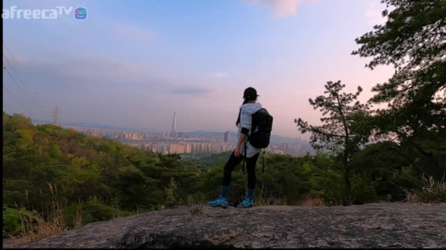 생 백두산의 전설님 통팬갑 1472 감사요♥단양여행 옥순봉 등산 같이 보면서 소통해요 허리삐끗 아파요 ㅠㅠ 탐험가