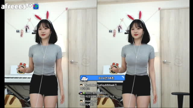 클립 박민정 Likey 박민정 여캠소통전자녀배틀그라운드롤리니지스타피파메이플교복검스섹시커스살스오토바이고딩교복학생경운기경찰댄스