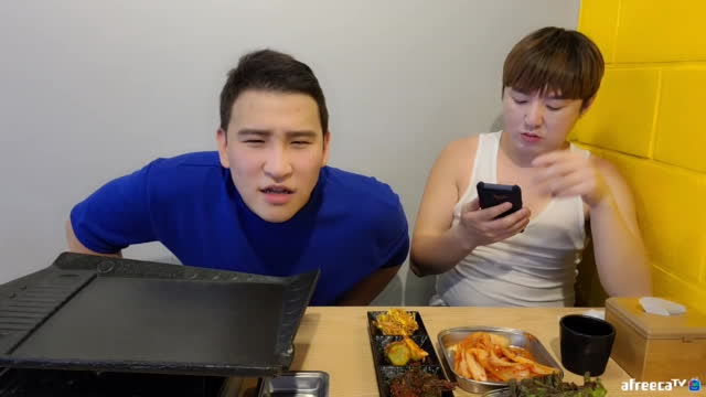 중대발표 부천 이기광x병렬루 한우100인분 먹방 ㄱㄱㄱㄱㄱㄱㄱㄱㄱㄱ 신입남캠롤푸파술먹방강남홍대구부천독사부산일본여행 아프리카
