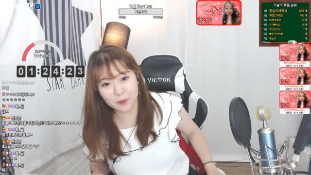생 64일차 신입 노래여캠 시그니처풍선 생겨따 신청곡 불러드림 미션받음 라이브 브금 룰렛 소통 스쿼트 윷놀이할랭