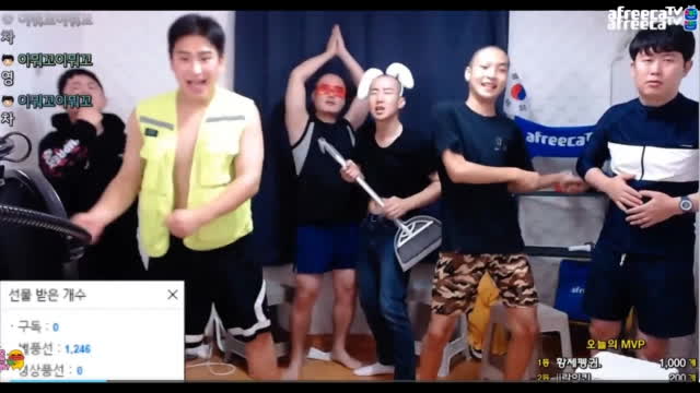 생 병렬루 7일된 닭강정 먹방힘들어도 웃으면서 해보자 부천로봉남민두환성성현팍짭터빈 컨텐츠신입남캠푸파술먹방야킹여행
