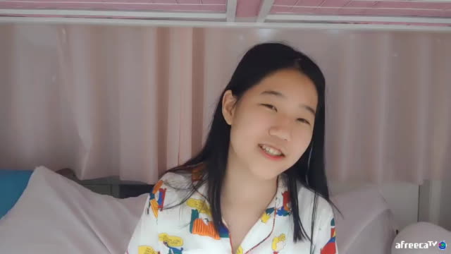 04년생 17살고딩 | SOOP VOD