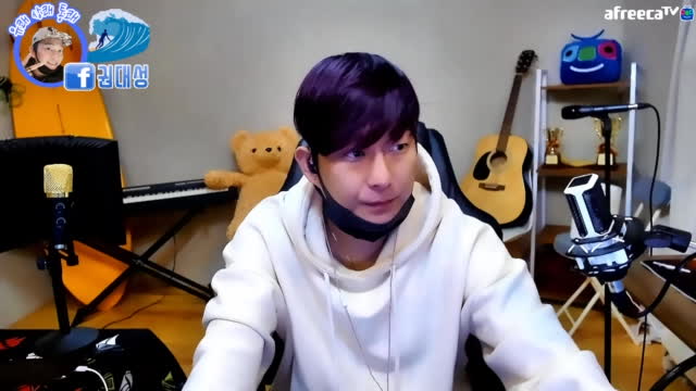 내일 춤추는곰돌 꼰대즈 1기댄스버스킹 공연합니다아프리카의 노예 연예인출신~대성이형최군x코트x철구x갓성은x엣지x임다x부천음방