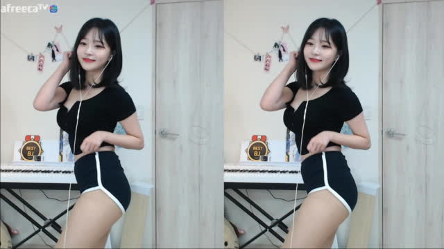 클립 🍌🐵바나나알러지원숭이🐵🍌민덩이누나🍌🐵오늘은 블랙돌핀팬츠 민덩이 아프리카전자녀오토바이트월킹고양이 박민정 아프리카tv Vod