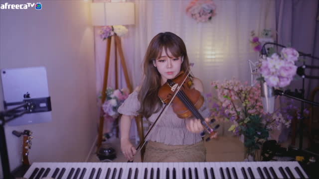 Loving You 아티스트명 Kenny G | SOOP VOD