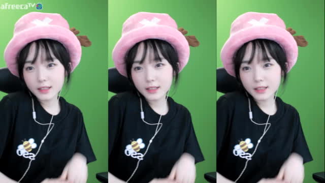 클립 🐙문어의꿈 쏘대장누나🐙쏘대장 종겜 찬물을 끼얹자 스트레스푸는 게임 국민여동생 트월킹고양이발충오토바이사쿠란보 쏘대장누나