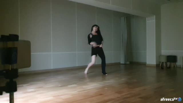 [클립]쭈루리 연습실 (210528) 댄스 : Closer | 아프리카TV VOD