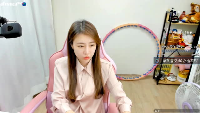 아이온 클래식 트리니엘 네자칸 킴썬이 귀가길 조심하세요~ 차 엄청 많아요~ 벨루쟁쟁 고고 누가 내 눈때렸엉ㅠㅠ
