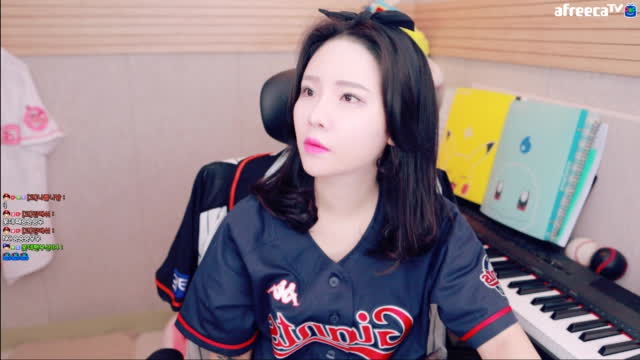 롯데vsnc 롯데편파서울이 낳은 롯데의 딸 꽃겨울입니다 연승 끊기지 않았어요 Soop Vod