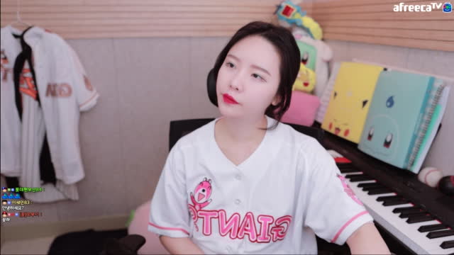 롯데vs두산 롯데편파서울이 낳은 롯데의 딸 꽃겨울입니다 정규일정 마지막 날 이기자 아프리카tv Vod